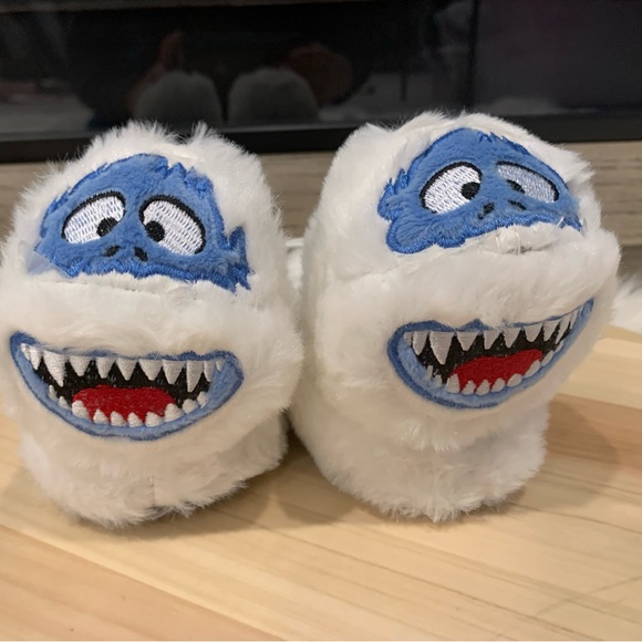 Shoes | Bumble The White Furred Yeti Slippers | Poshmark